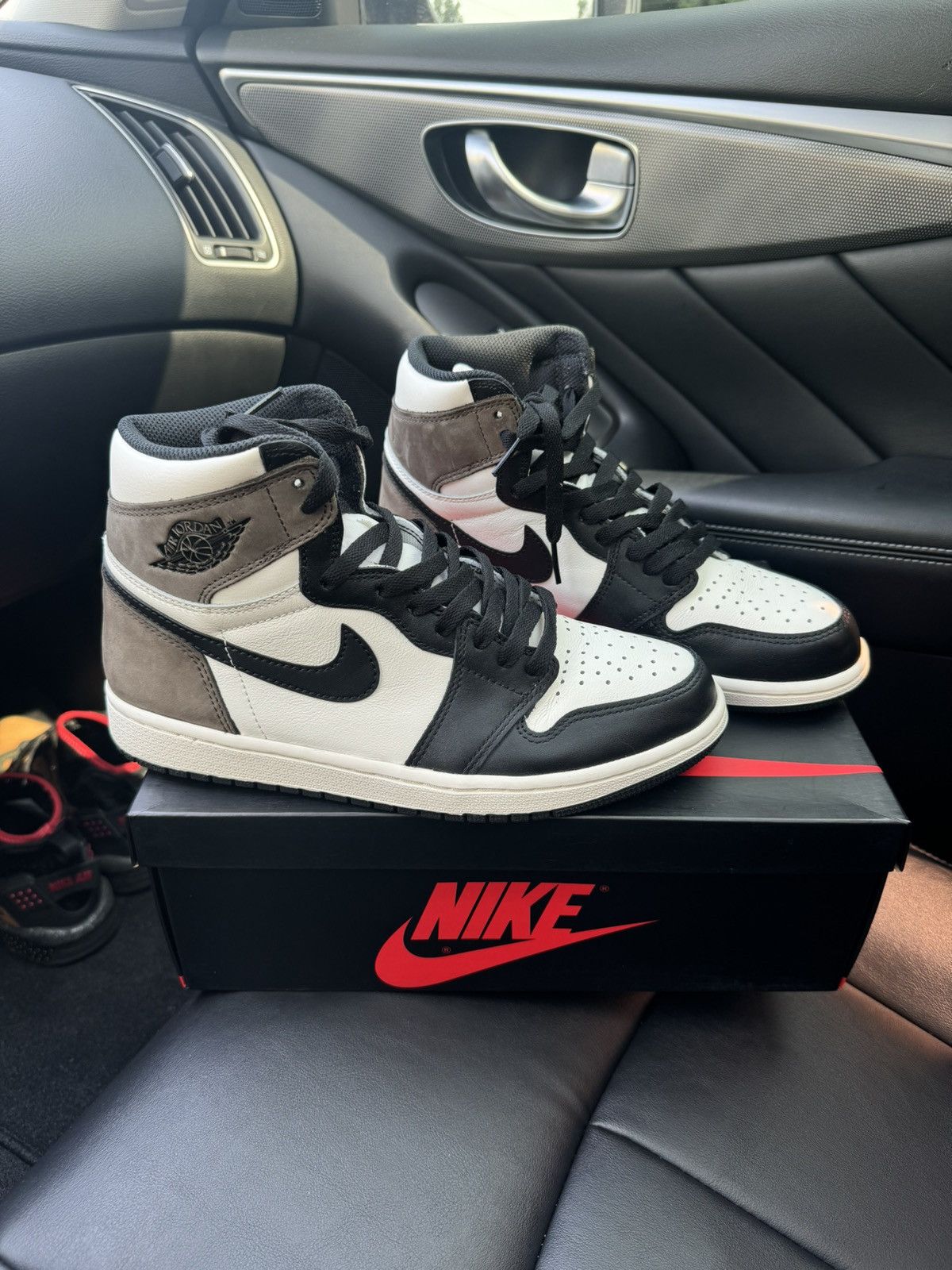 Nike Jordan 1 Retro High Dark Mocha | Grailed