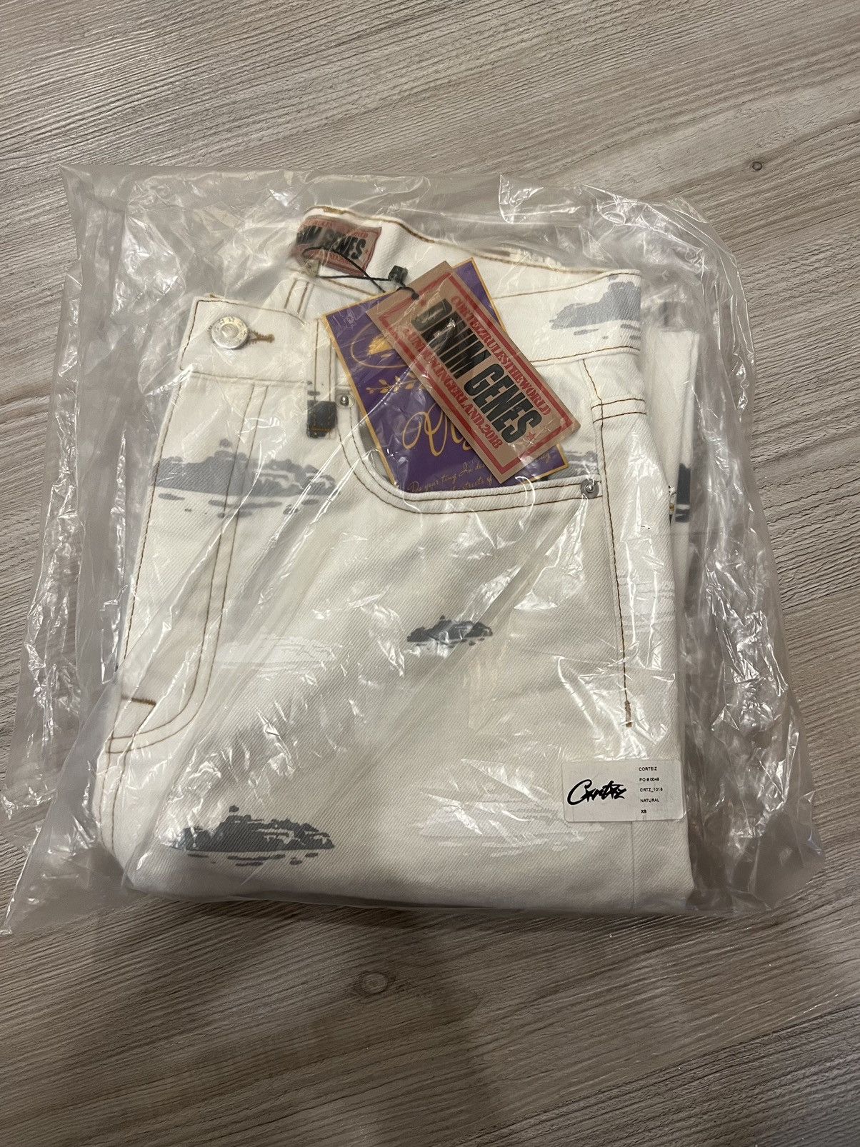 Corteiz ALCATRAZ PATTERN DENIM JEANS | Grailed