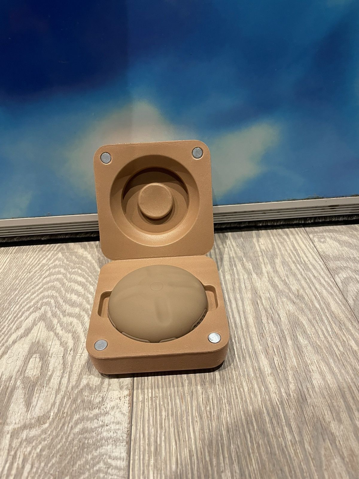 Kanye West × Yeezy Season × Yeezy Talk Worldwide Yeezy stem player ...