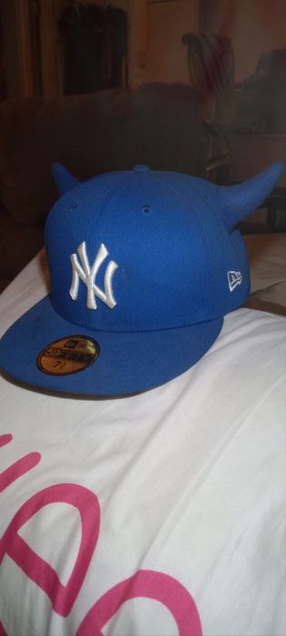 New Era Ryder Studios New Era NY Yankees Blue Devil Horns Hat 7 3/4 ...