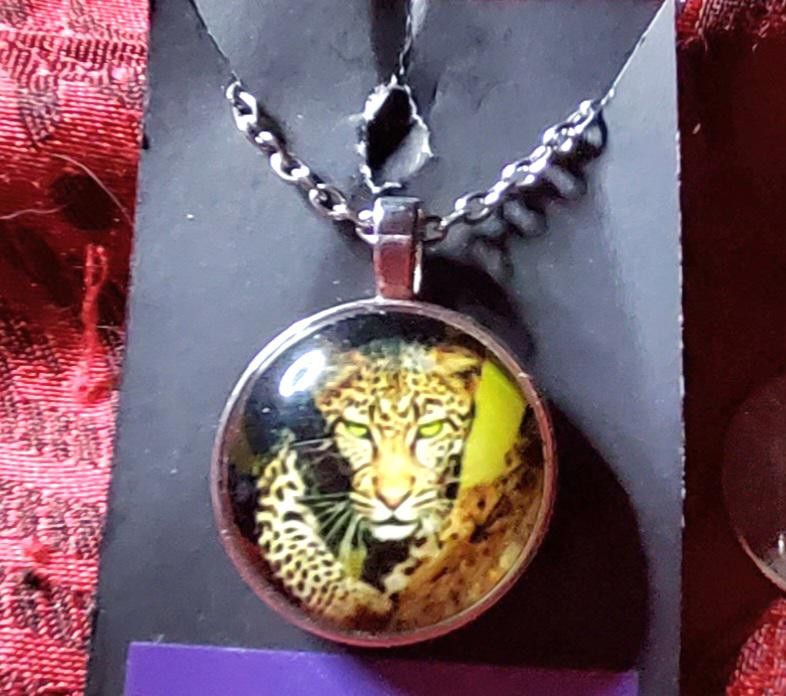 Designer Green Eyed Leopard Head Necklace | Grailed
