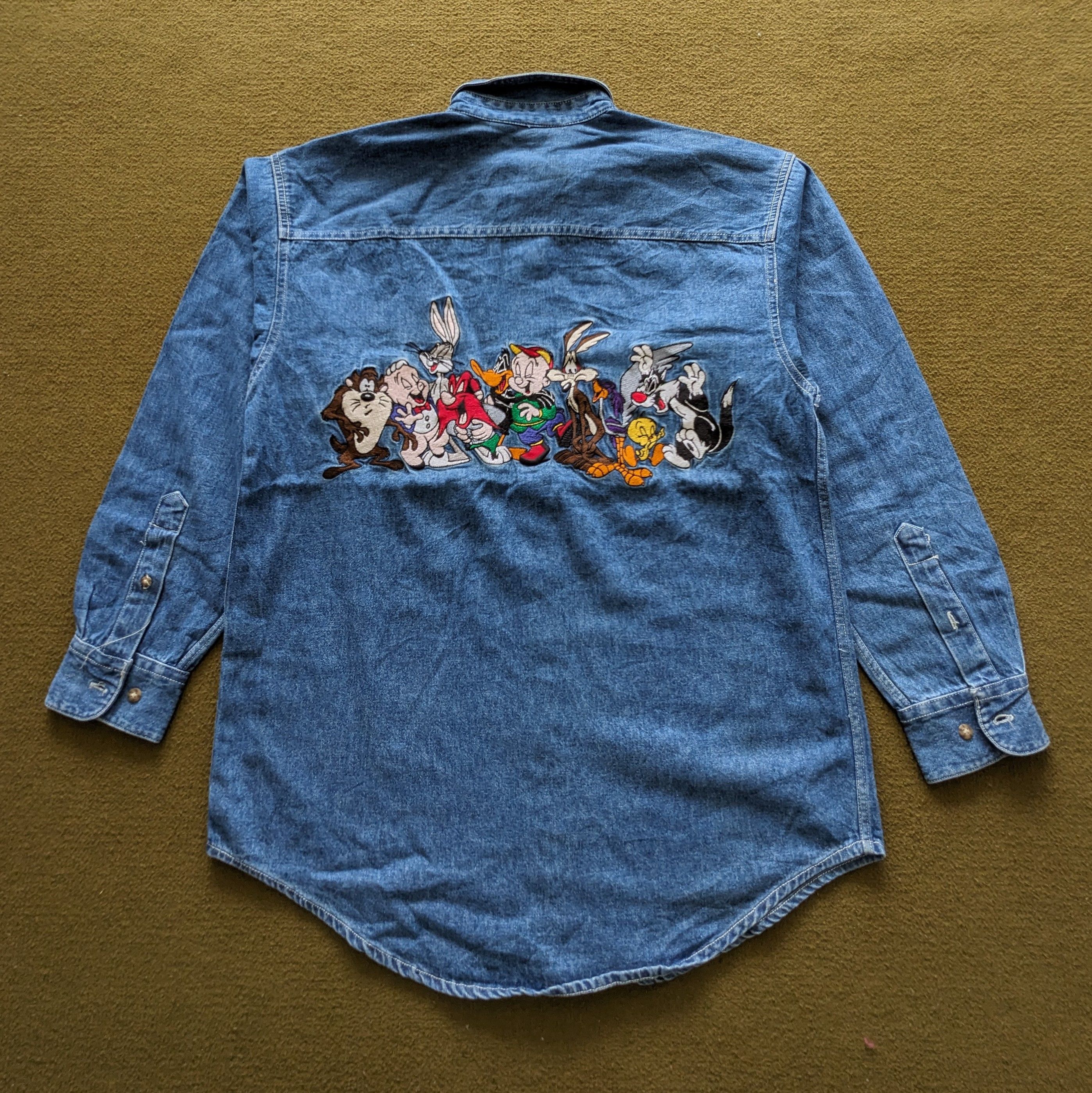 Vintage Vintage Warner Bros Looney Tunes Cartoon Button Up Shirt | Grailed