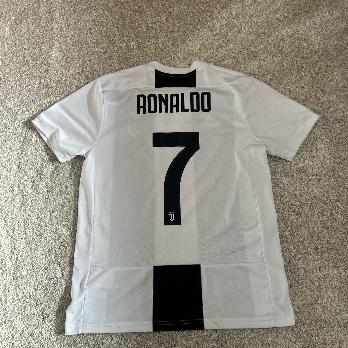 Adidas Cristiano Ronaldo Juventus 18-19 Home Kit | Grailed