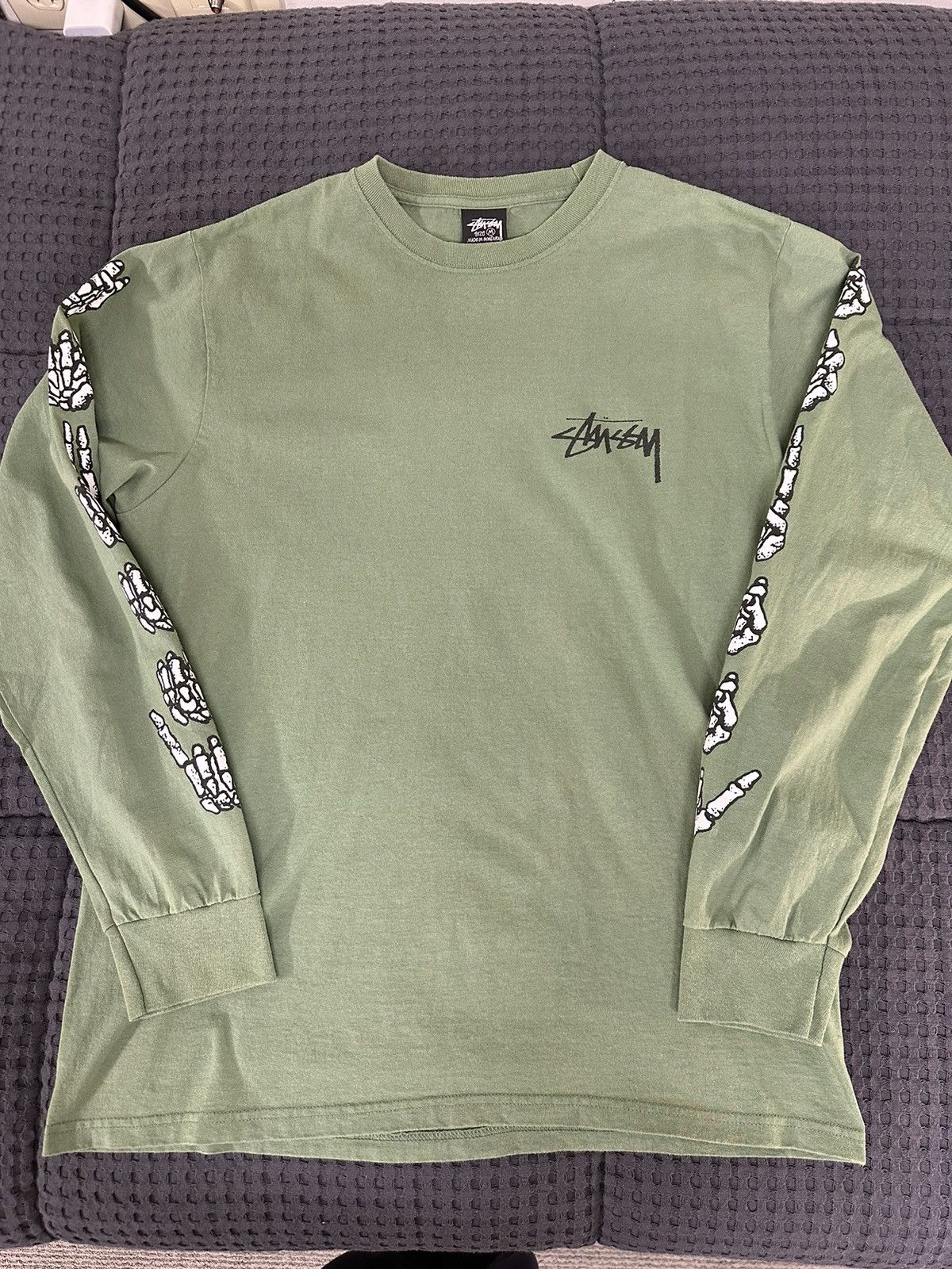 Stussy Stüssy Skeleton Hands L/S Tee | Grailed