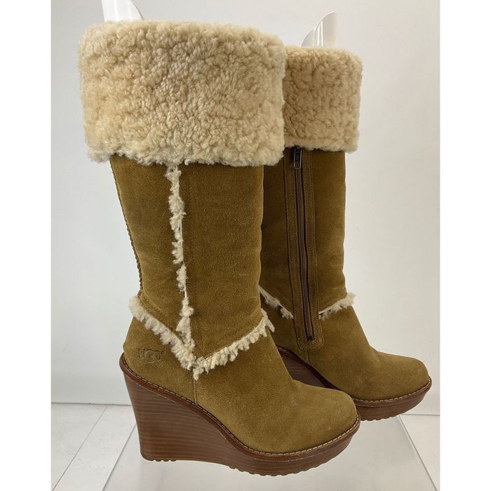 Ugg UGG Aubrie Brown Suede Sheepskin-Lined Zip Stacked Wedge Platform ...