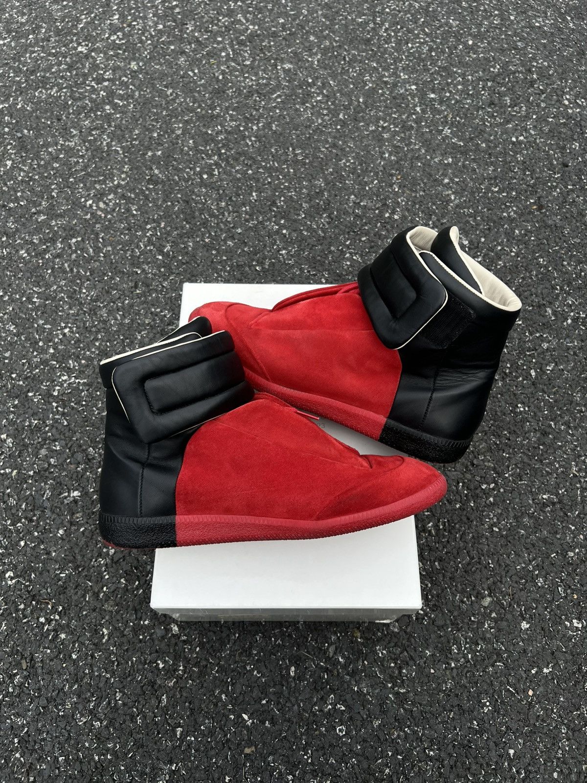 Maison Margiela Maison Margiela Future High Black/Red | Grailed
