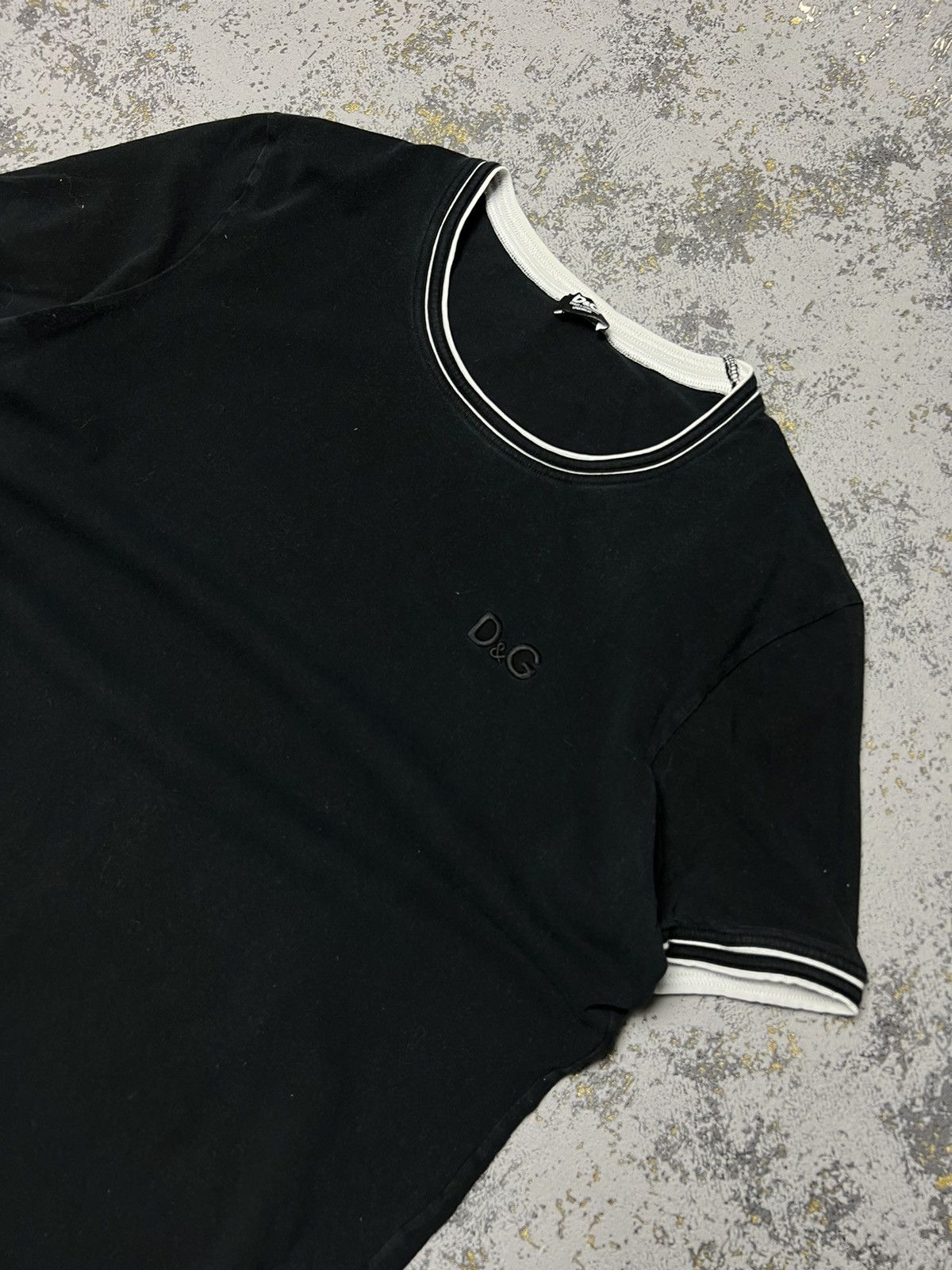 Dolce & Gabbana Dolce Gabbana DG T-Shirt mini logo | Grailed