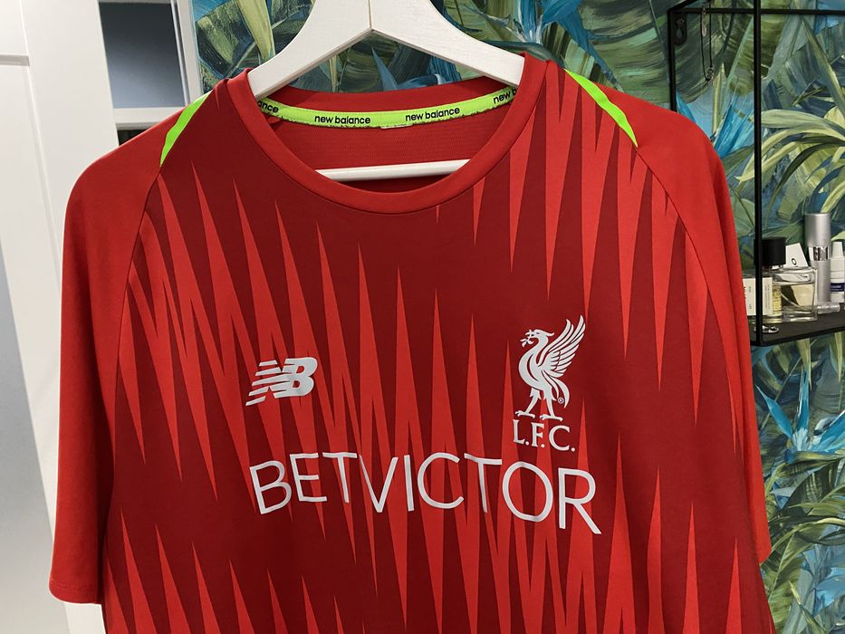 New Balance Liverpool FC Soccer Jersey New Balance football shirt siz ...