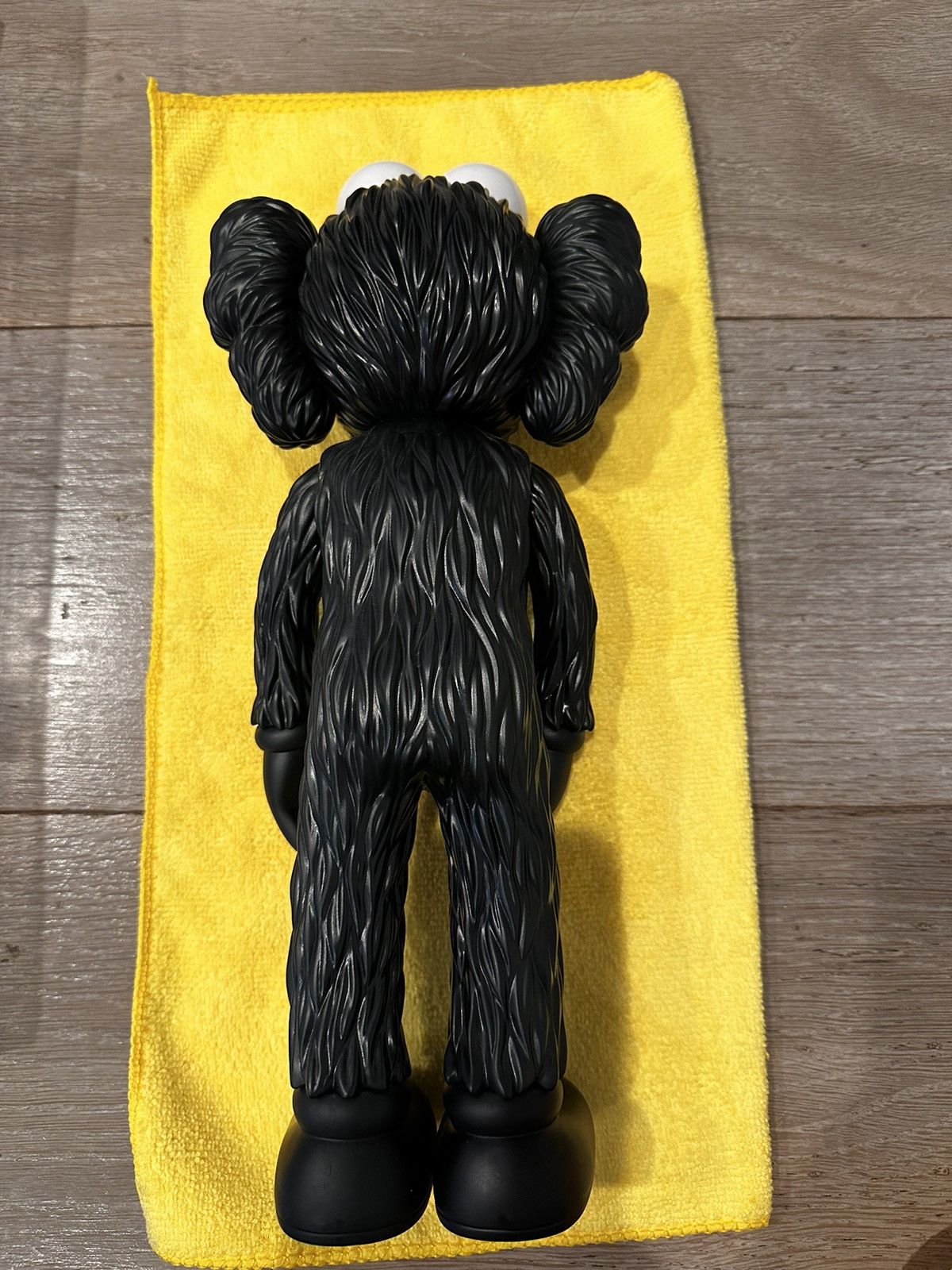 Kaws Kaws BFF vinyl figure Black Edition | Grailed