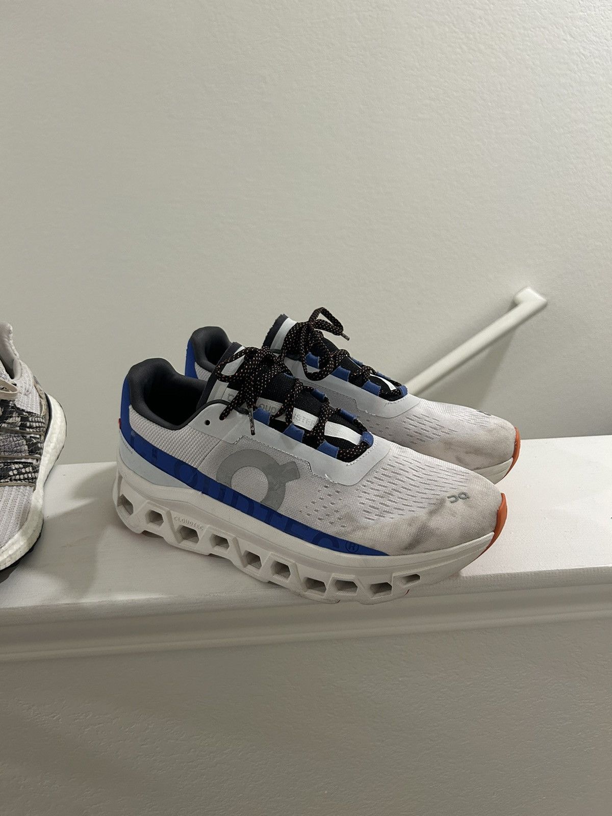 ON On Cloud Cloud Monsters | Grailed