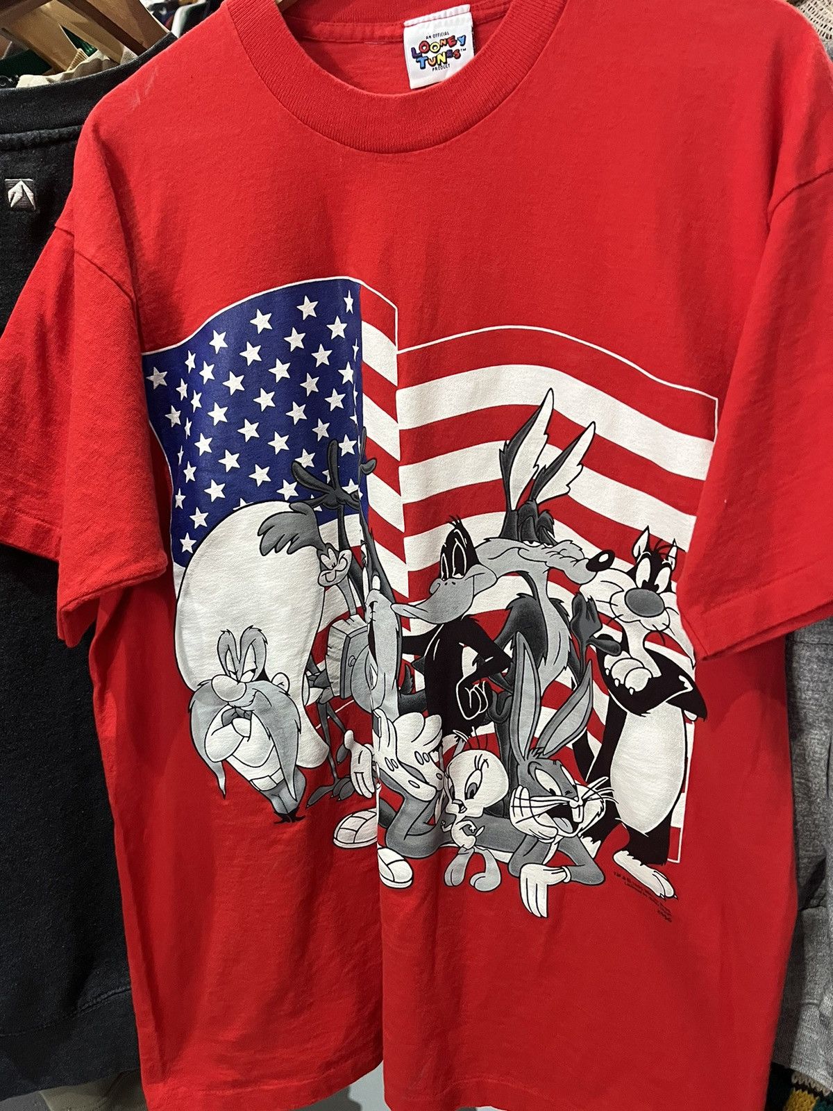 Vintage Vintage Looney Tunes American Flag Taz Buggs Bunny T-Shirt ...