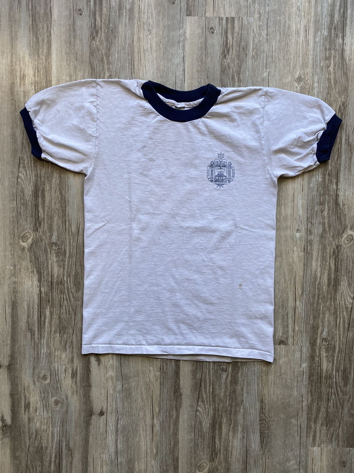 Made In Usa × Vintage Vintage 70s US Navy Naval Academy Crest Ringer ...