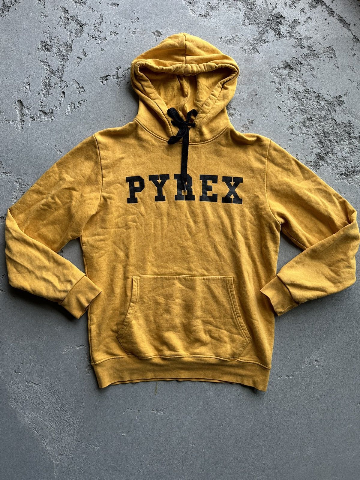 Pyrex Vision × Virgil Abloh Pyrex by Virgil 💔 Yellow Hoodie ( Off White ...