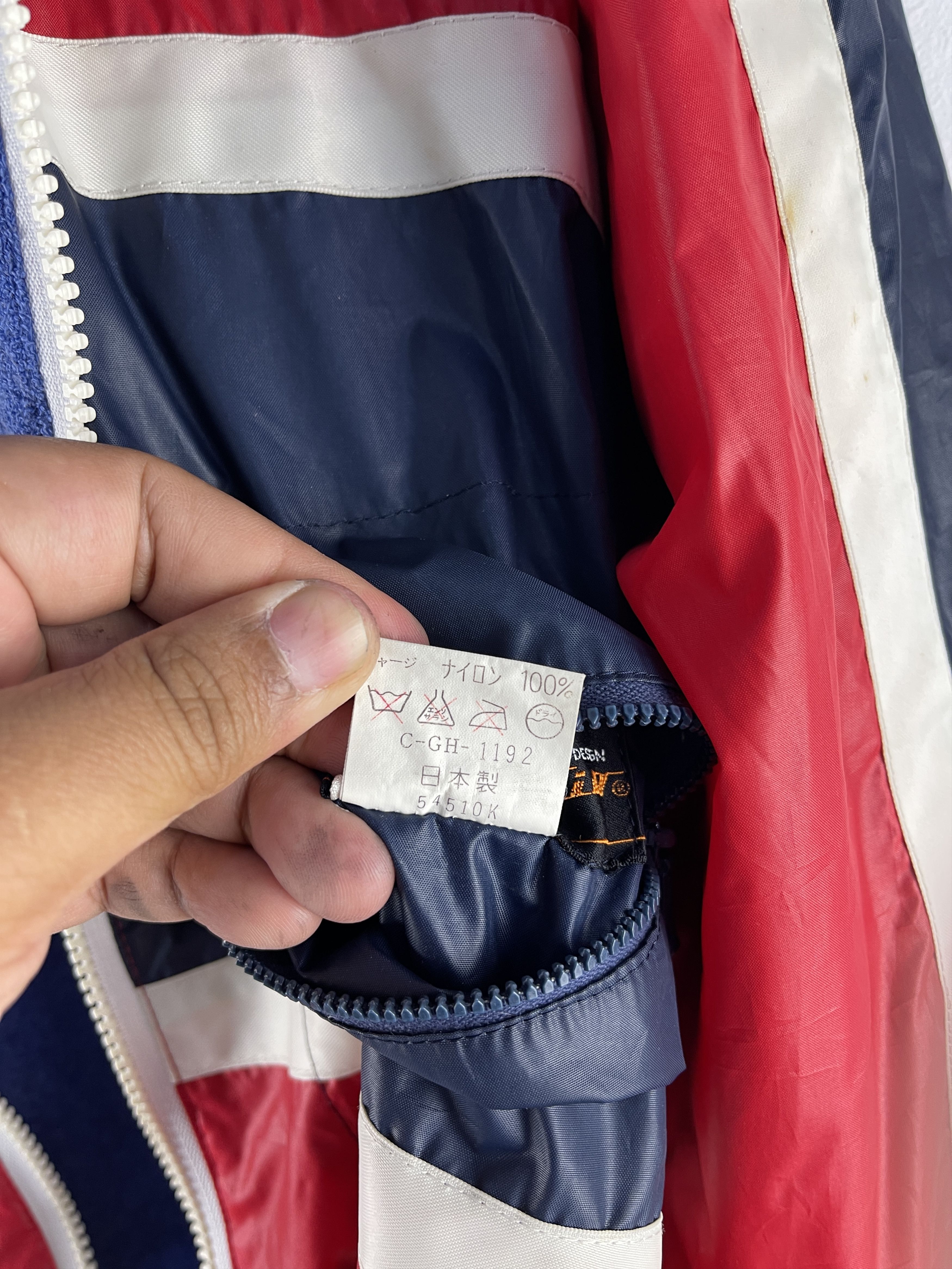 Honda × Racing Vintage Honda Motorsports HRC Racing Team Windbreaker ...