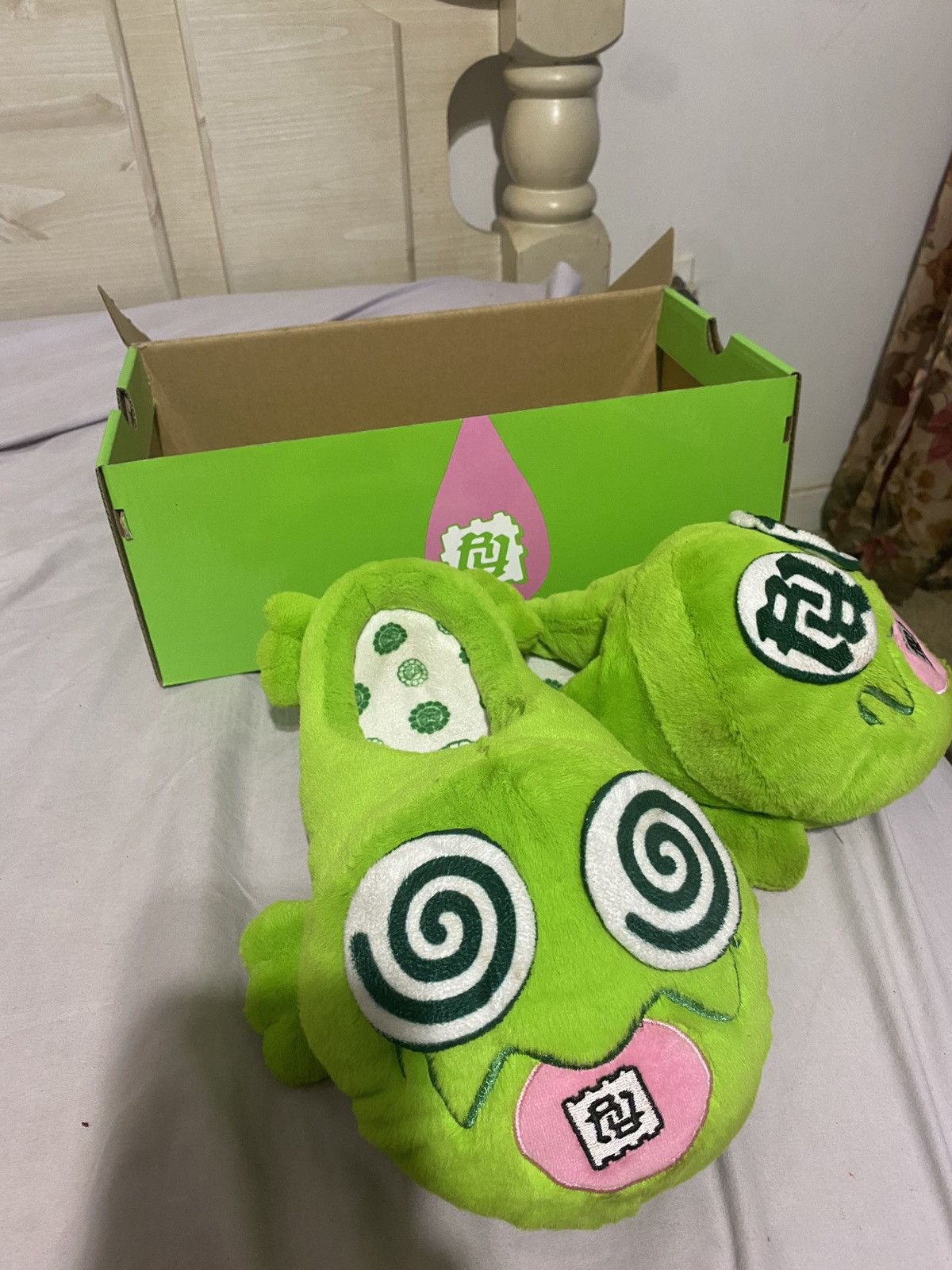 Other Kankan 4/20 slide | Grailed