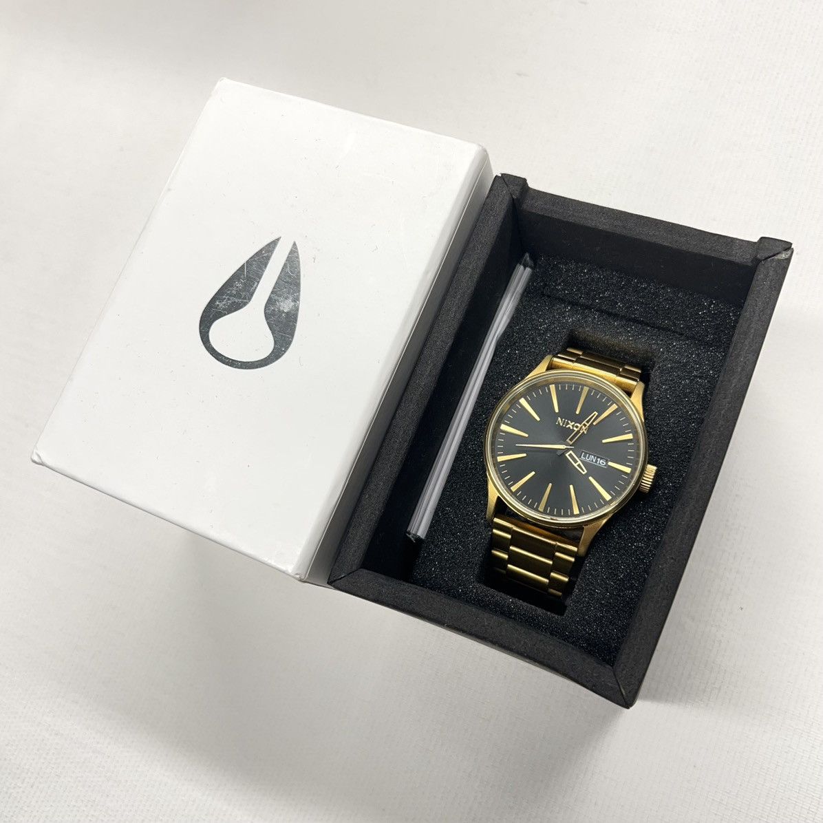 Nixon Nixon The Sentry Watch 100M Stainless Steel Japan Movement | Grailed
