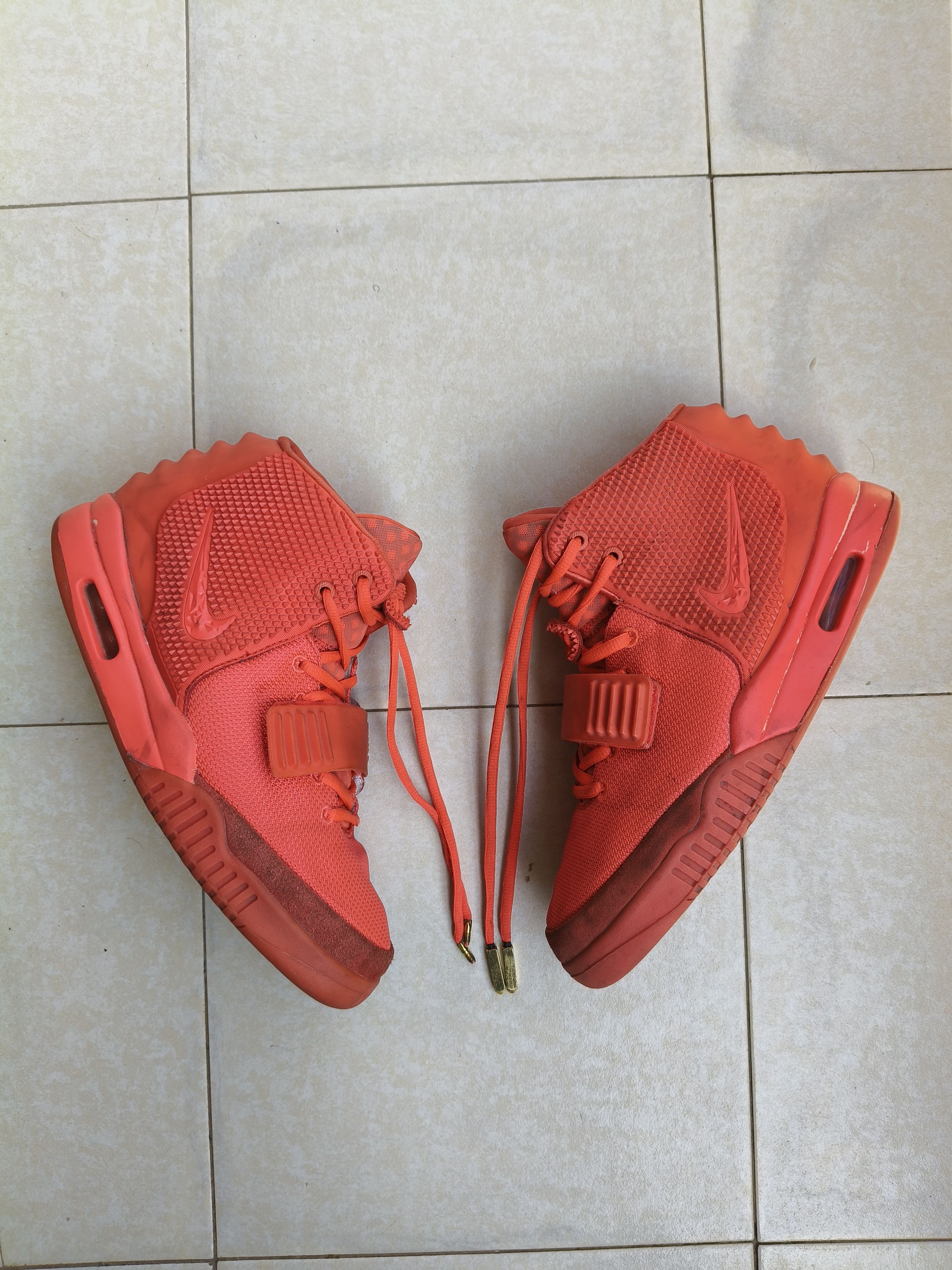 Kanye West × Nike Nike air yeezy 2 RED OCTOBERS | Grailed