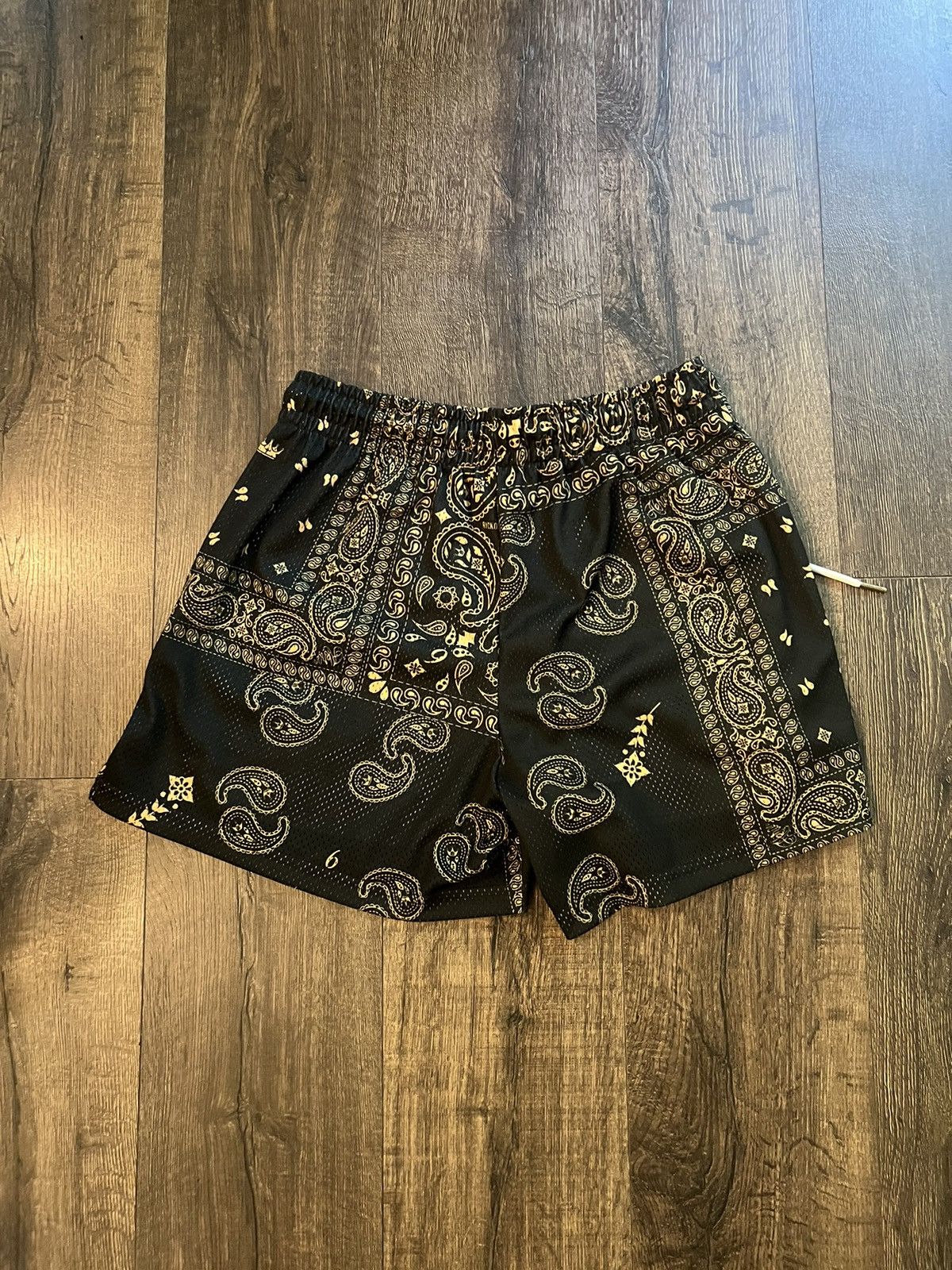 Streetwear Ryoko Rain King paisley shorts size large | Grailed