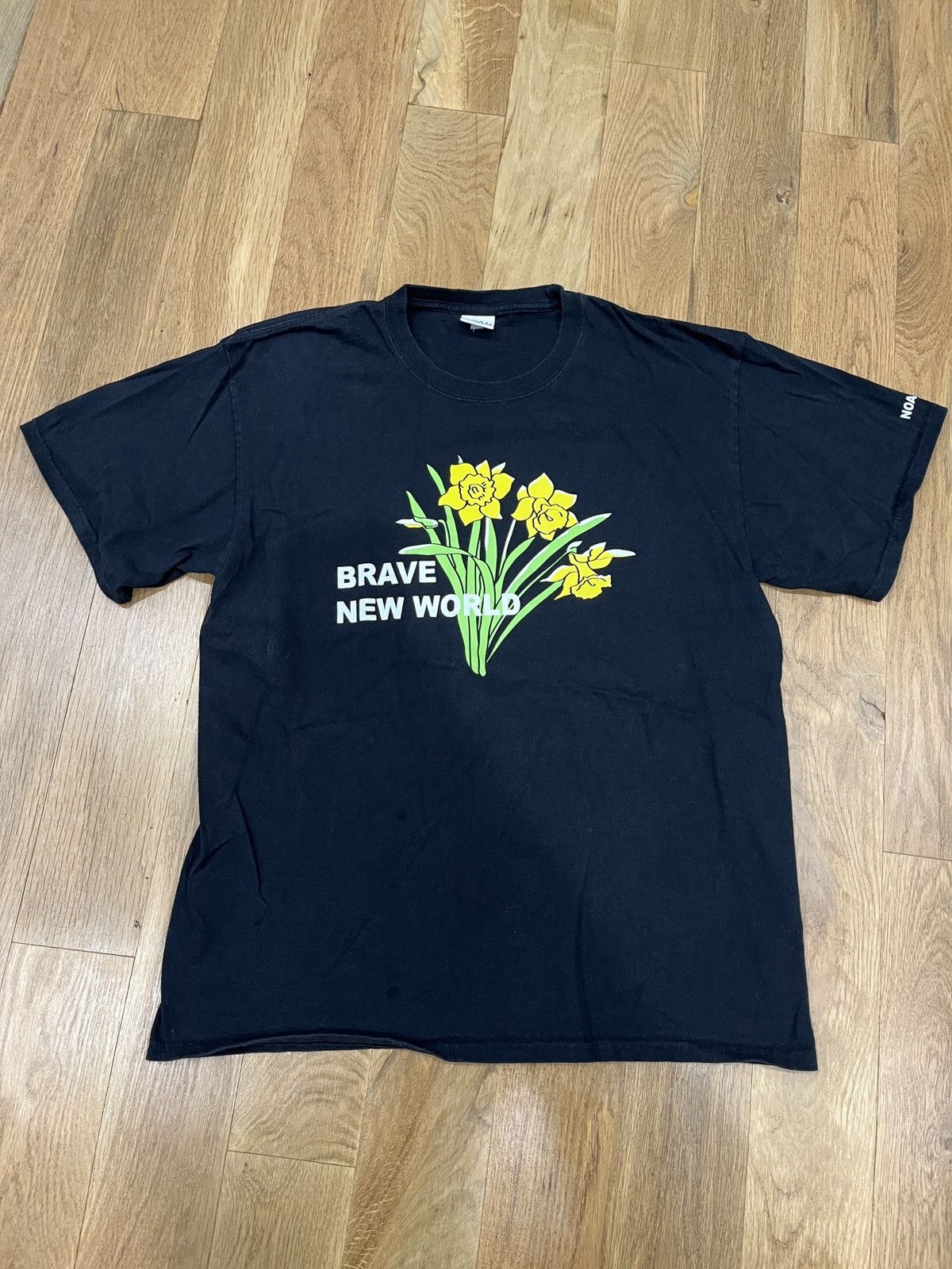 Noah Noah Brave New World T-Shirt | Grailed