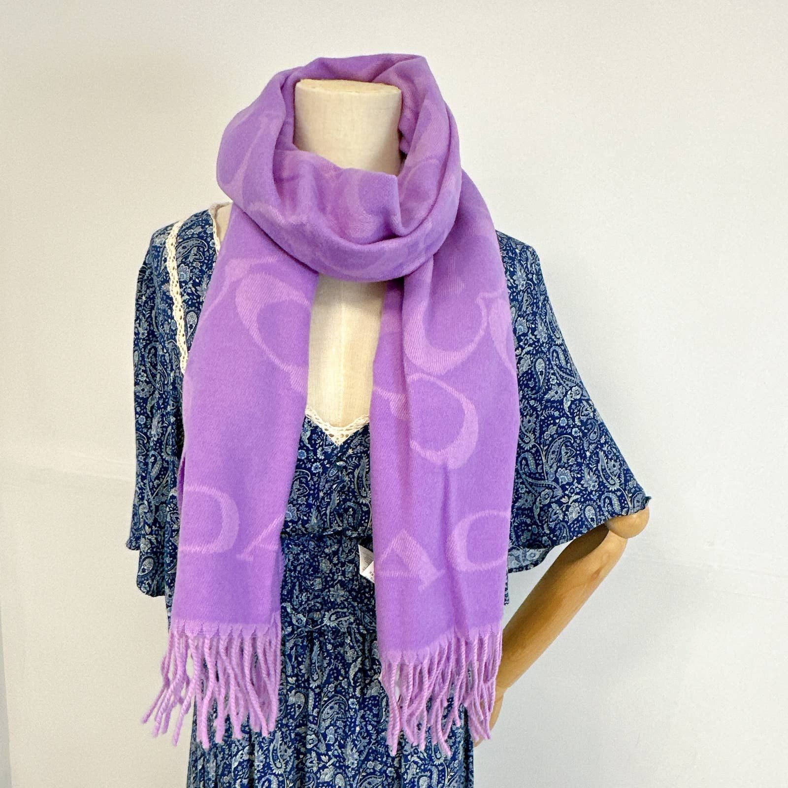 Coach Coach CB684 Signature Oversized Muffler IN Iris | Grailed