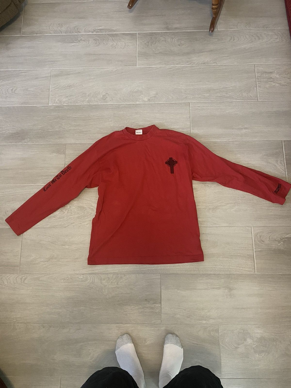 Vetements "love Me To Death" Cotton T-shirt In Red | Grailed