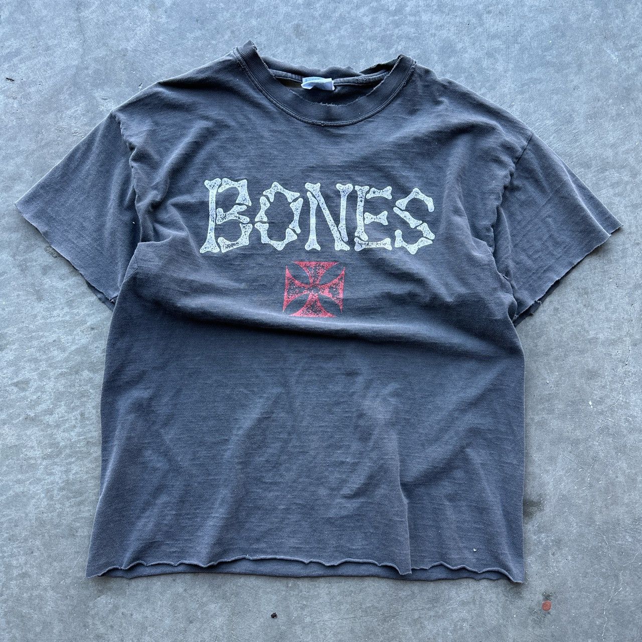 Vintage Vintage 1990s Faded Boxy Bones Red CrossTee | Grailed