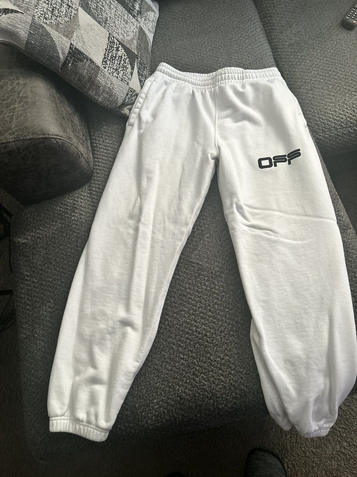 Off-White Off white SweatPants | Grailed