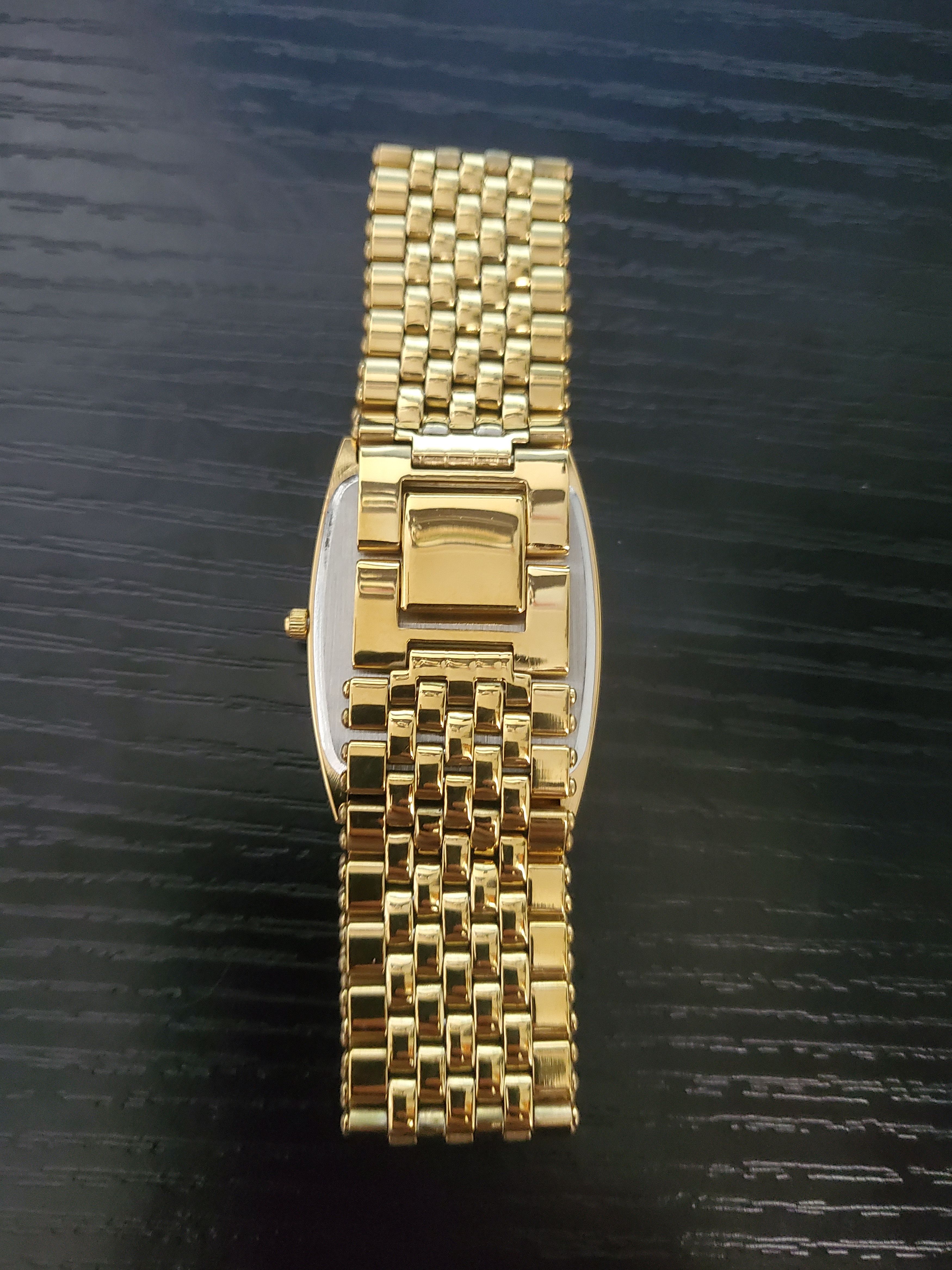 Seiko 🔥NEW OLD STOCK - RARE Seiko Quartz Men's Slim Gold Watch | Grailed