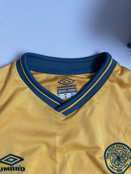 Umbro Celtic FC 2000-02 Away Shirt | Grailed