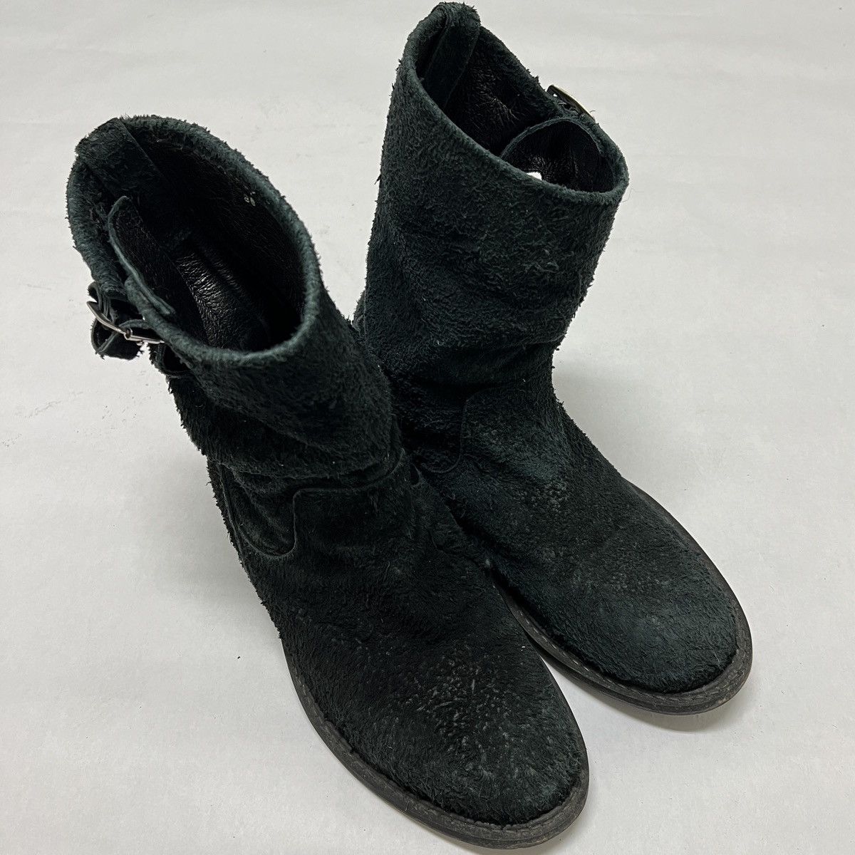 Jun Takahashi × Undercover AW06 Undercover Burnt Suede Engineer Boots ...