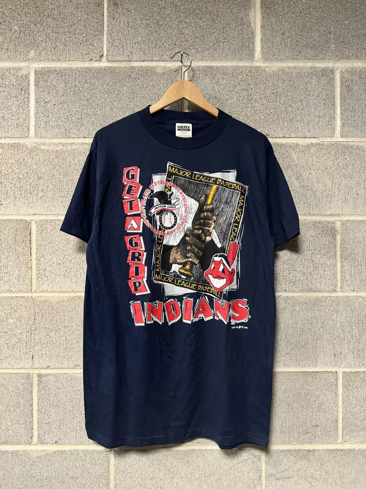 Vintage VINTAGE 90s CLEVELAND INDIANS CHIEF WAHOO MLB LOGO TEE | Grailed