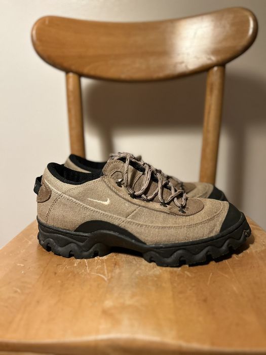 Nike ACG Vintage Nike ACG shoes | Grailed