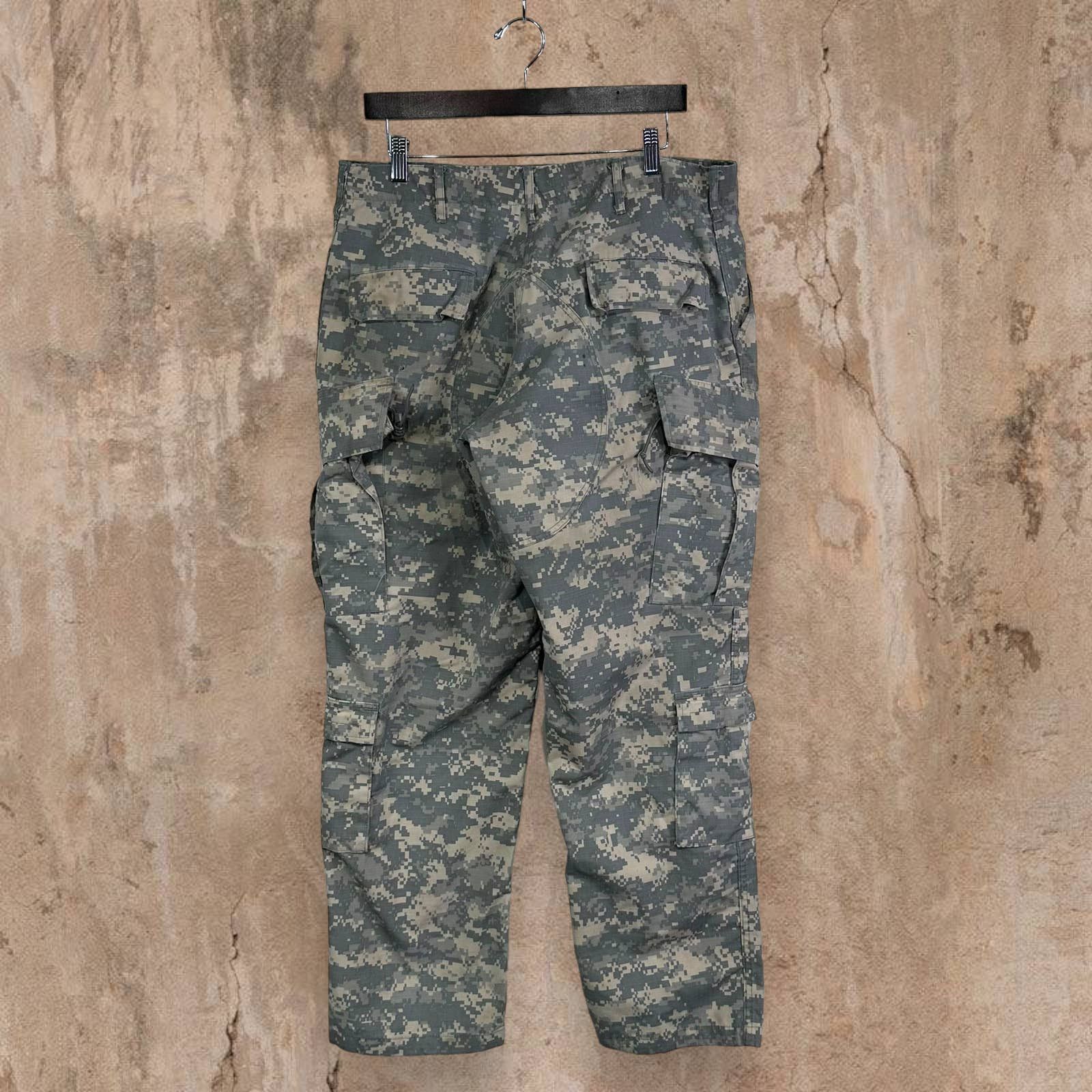 Military × Streetwear × Vintage Vintage Digital Military Camo Tactical ...