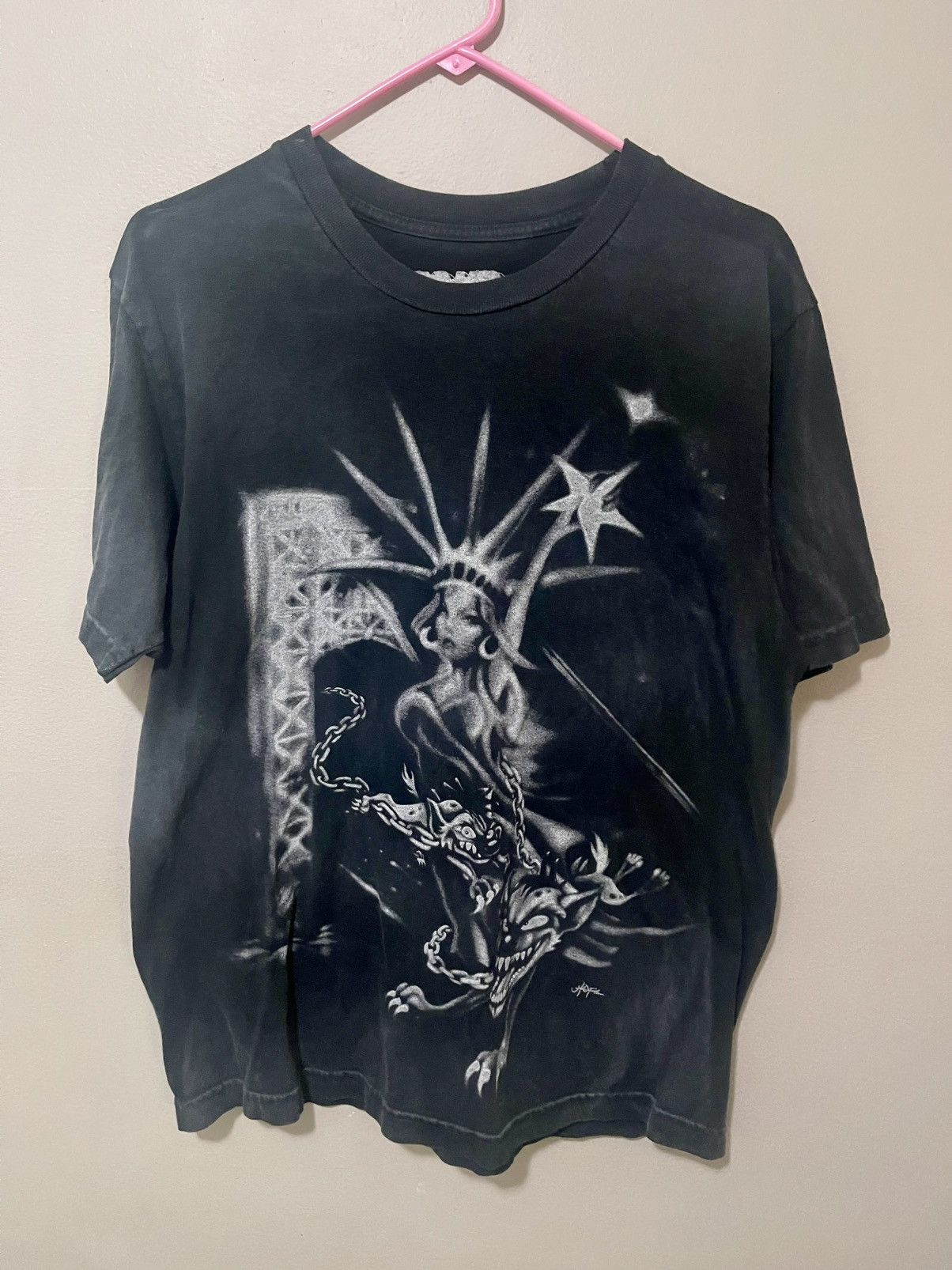 Travis Scott TRAVIS SCOTT LIBERTY TEE METLIFE EXCLUSIVE | Grailed