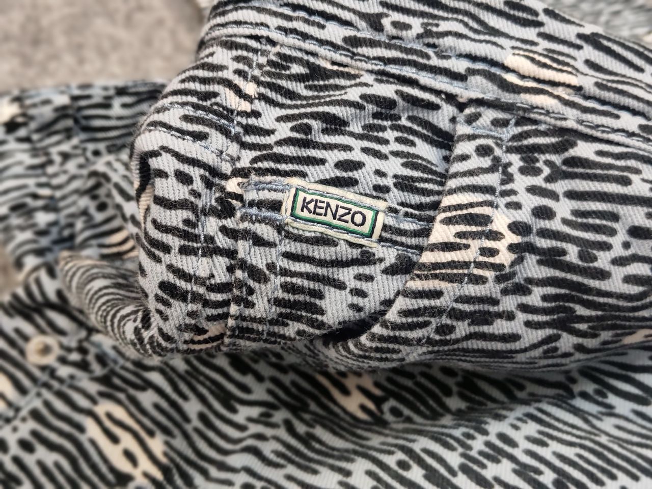 Kenzo Kenzo Paris Design Pattern Tiger blue Light Denim Jeans | Grailed