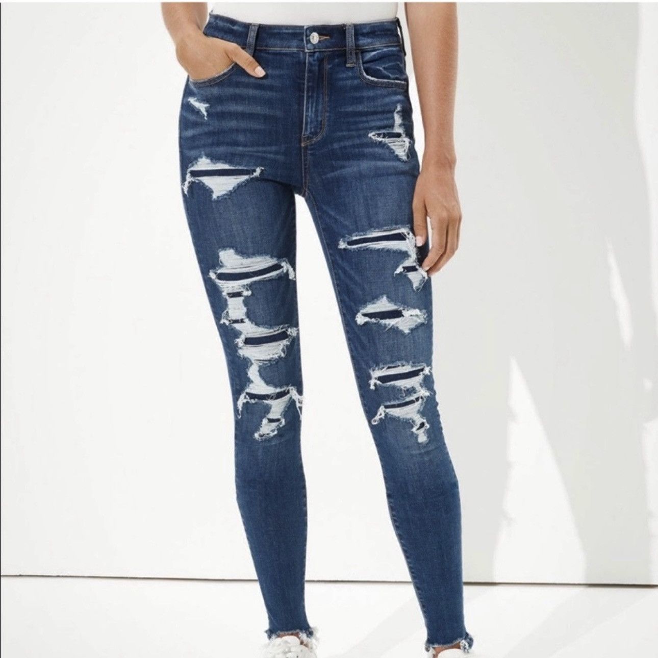 American Eagle Outfitters American Eagle Super Hi Rise patched ...