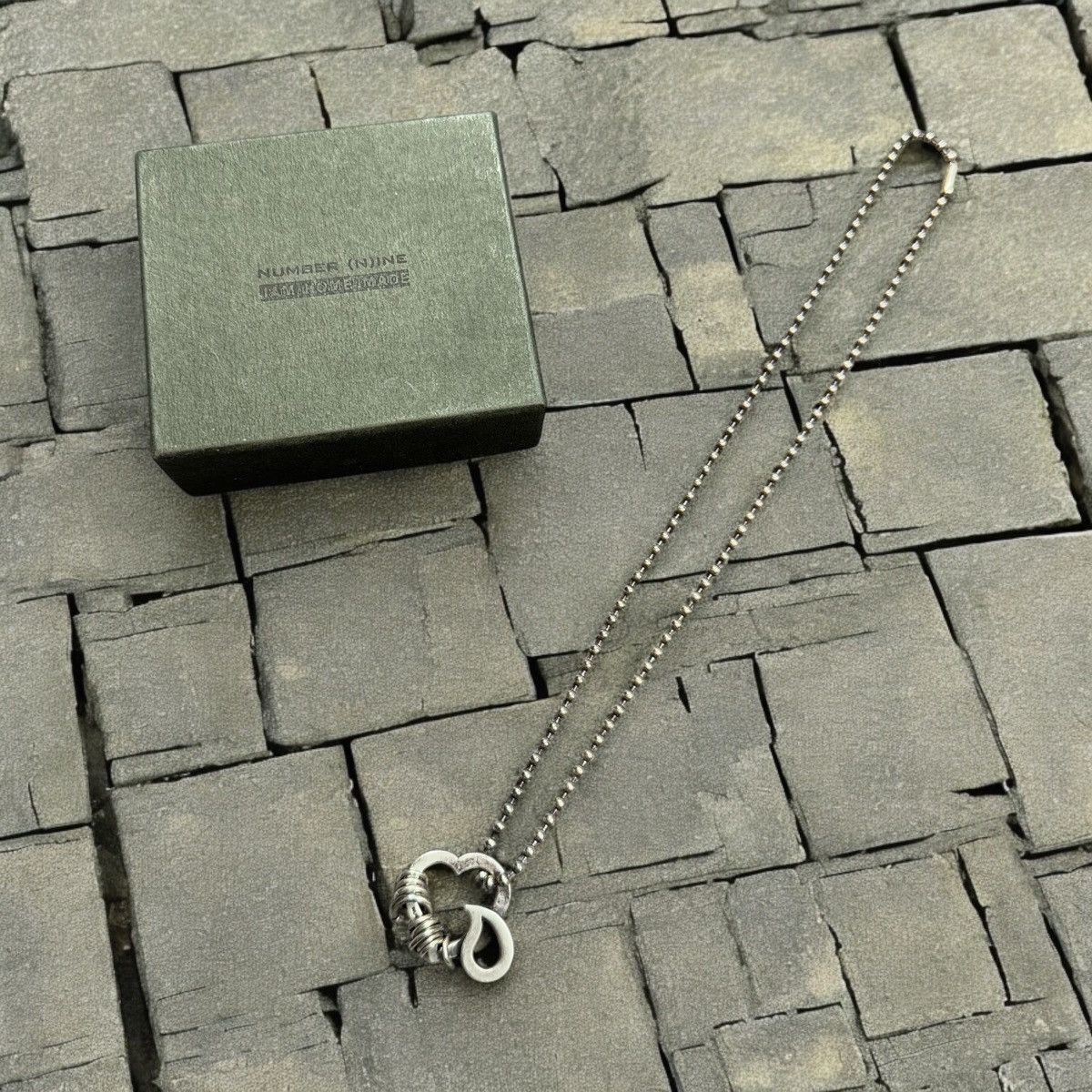 Number (N)ine Number Nine Crying Heart Chain | Grailed