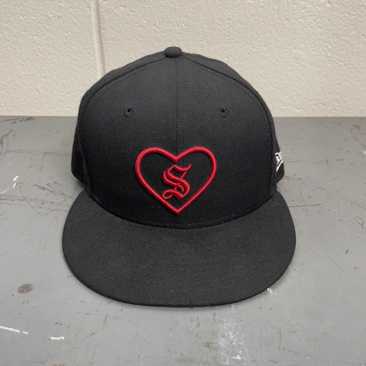 New Era × Supreme Supreme New Era Heart Fitted | Grailed