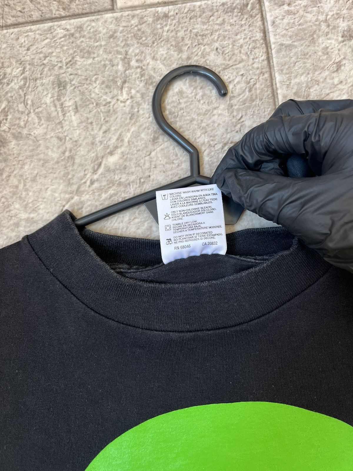 Vintage Vintage 90s Alien Skateboard Faded Big Face Tee | Grailed