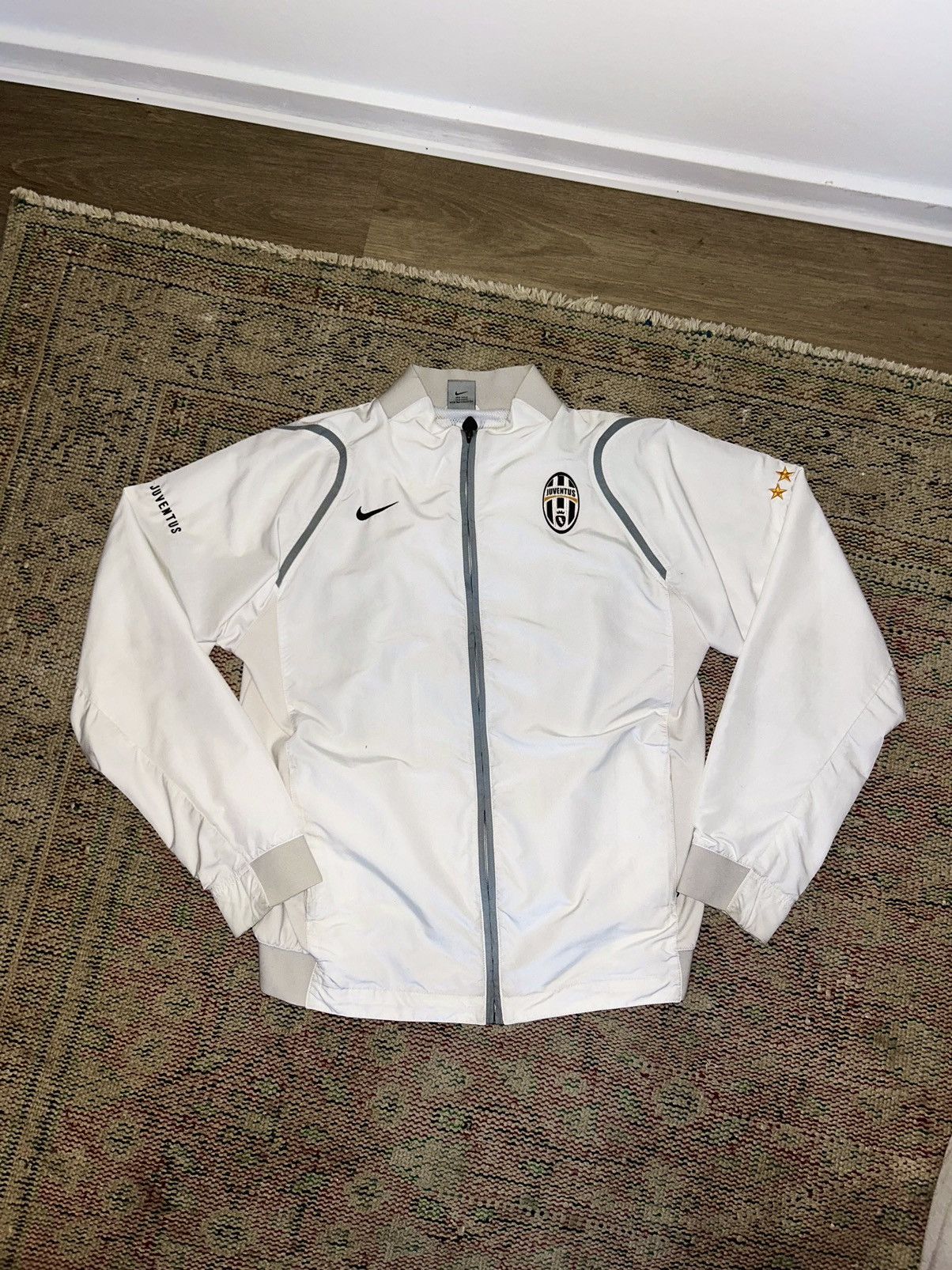 Nike × Vintage GRAIL 2000 Juventus Vintage T90 Soccer Track Top Y2K ...