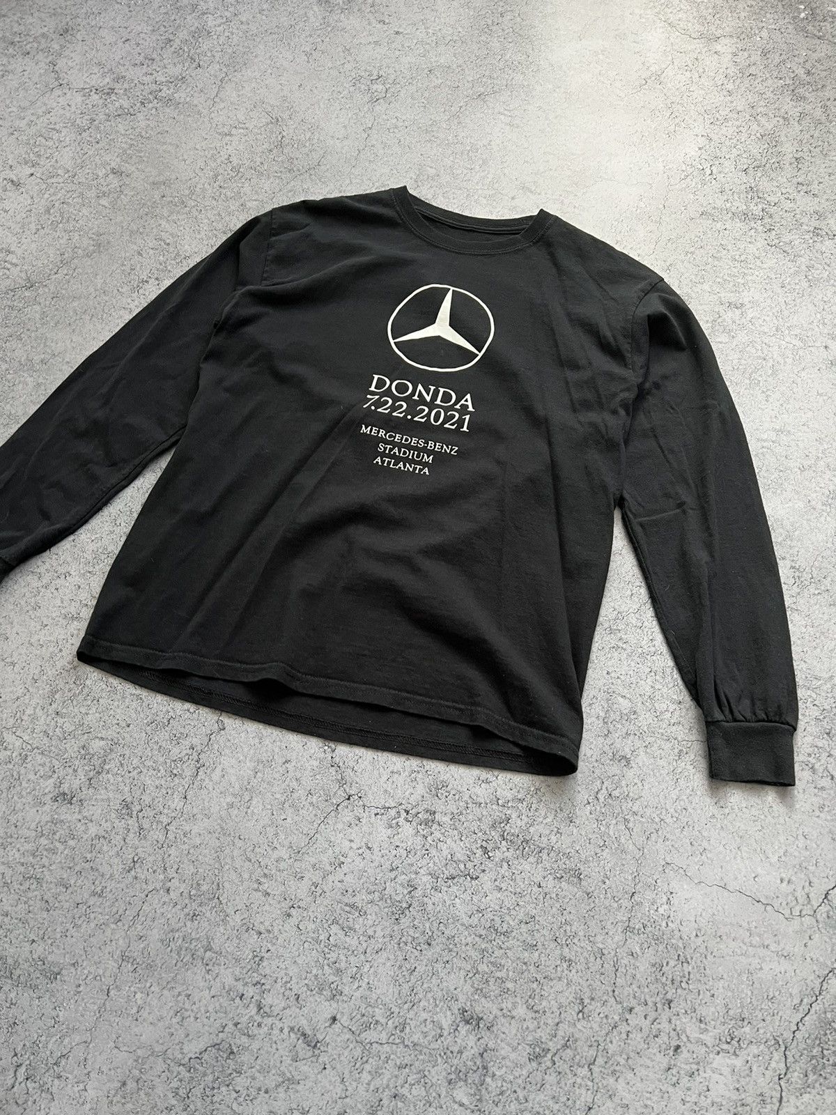 Kanye West Kanye West Donda Merch Mercedes-Benz Stadium Atlanta 21 L/S ...