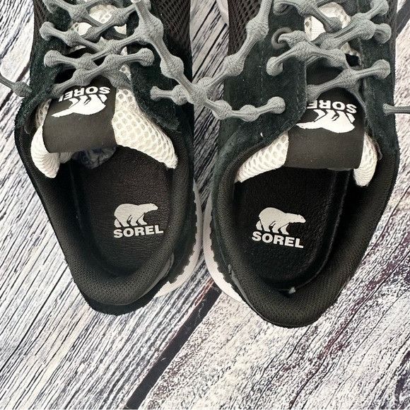 Sorel Sorel Kinetic Lite Lace Sneakers EUC!! | Grailed