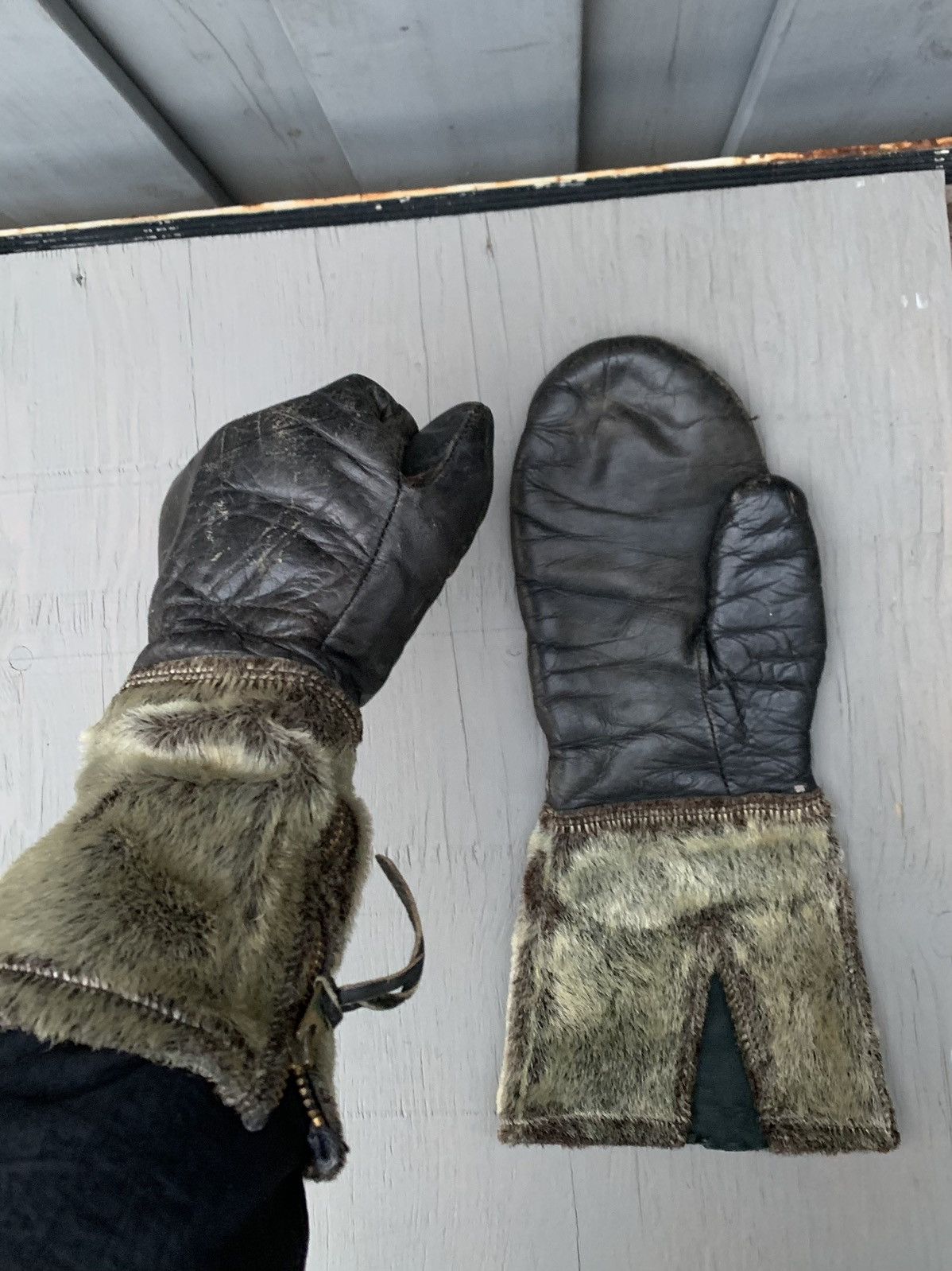 Vintage True Vintage Leather Mittens Gauntlets Winter Seal Fur 50s ...