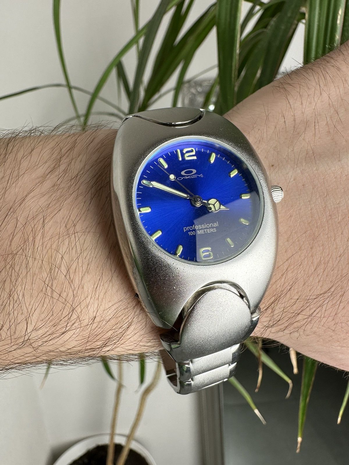 20471120 × Hysteric Glamour × Oakley Oakley 2000 Ultra Rare Watch | Grailed