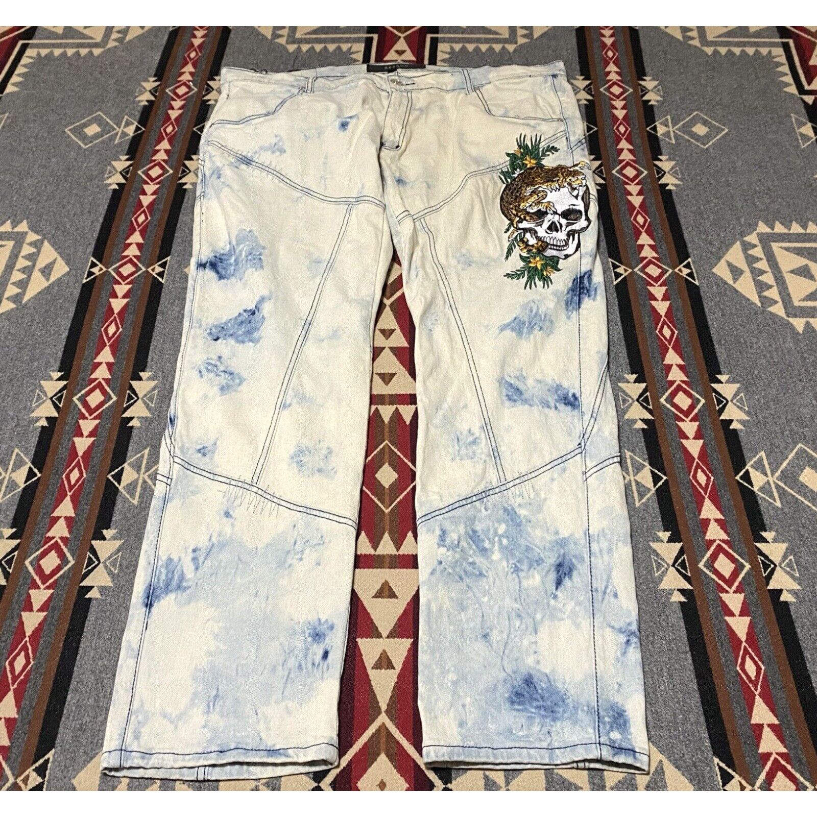 Reason NWT Reason Brand Mens Jeans Sz 44 Skulls Tiger Mulberry Moto ...