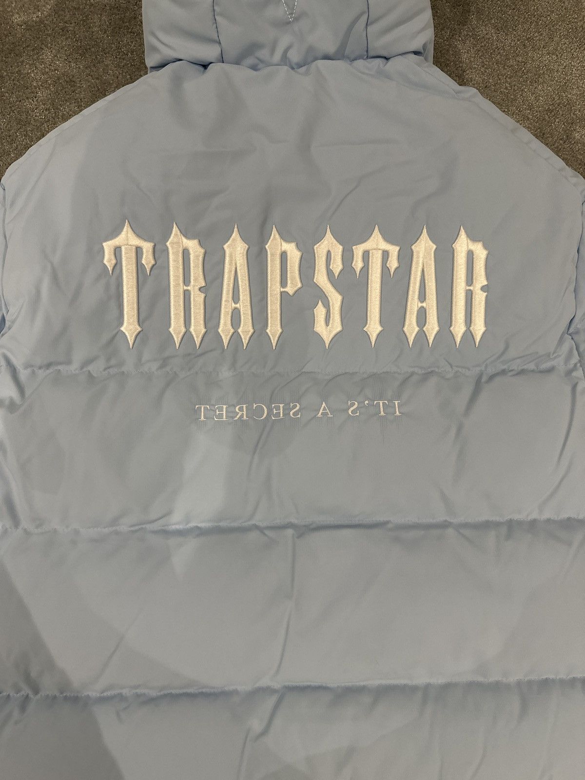 Trapstar London Trapstar Decoded Hooded Puffer 2.0 Jacket - Ice Blue ...