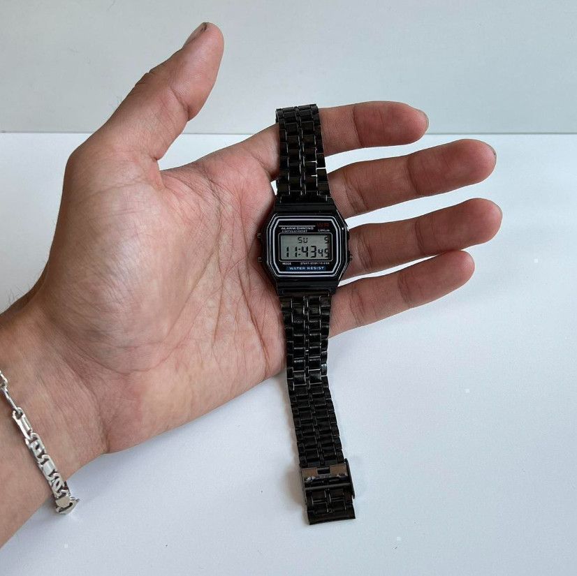 Vintage y2k 2000s vintage style black stainless steel digital watch ...