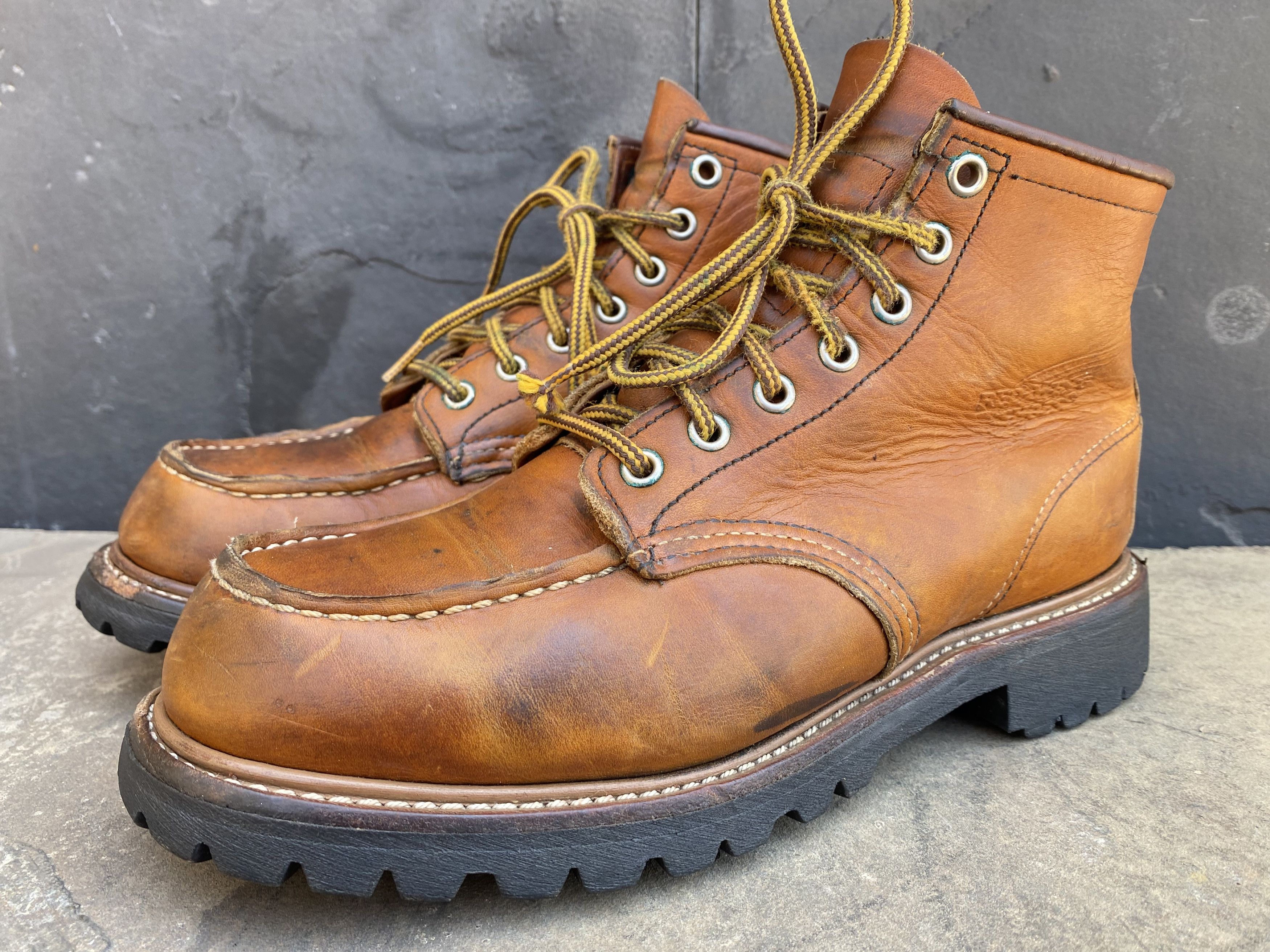 Red Wing Red wing Work Boots 8147 Classic Moc toe Vibram Sole Rare | Grailed