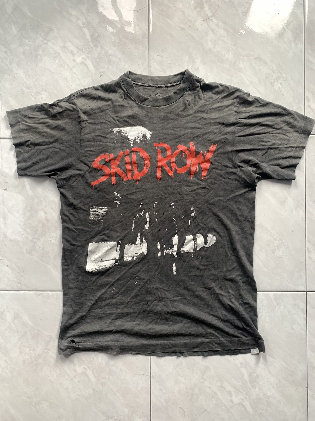 Band Tees × Vintage Vintage Skid row makin a mess of the japan tour 80s ...