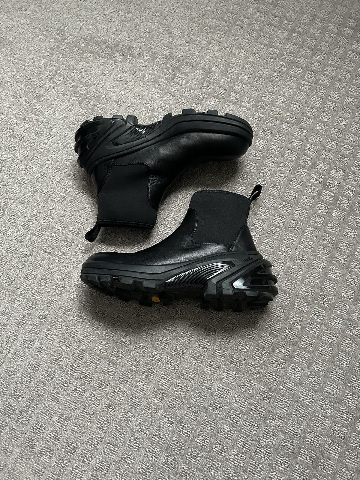 Alyx 1017 alyx 9sm mid skx sole boot ~ message before purchase | Grailed